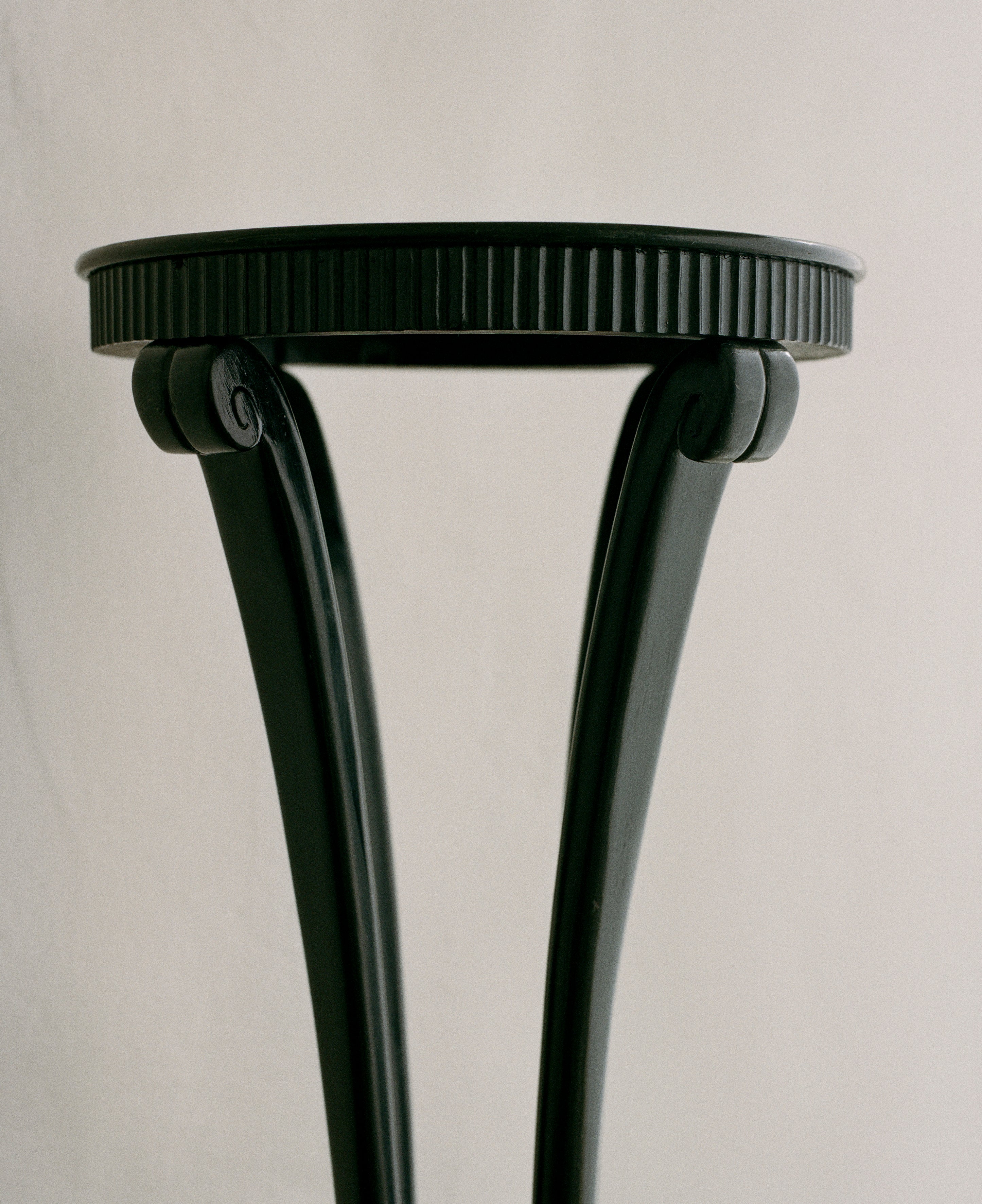 Otto Prutscher Flower Stand – Desmar